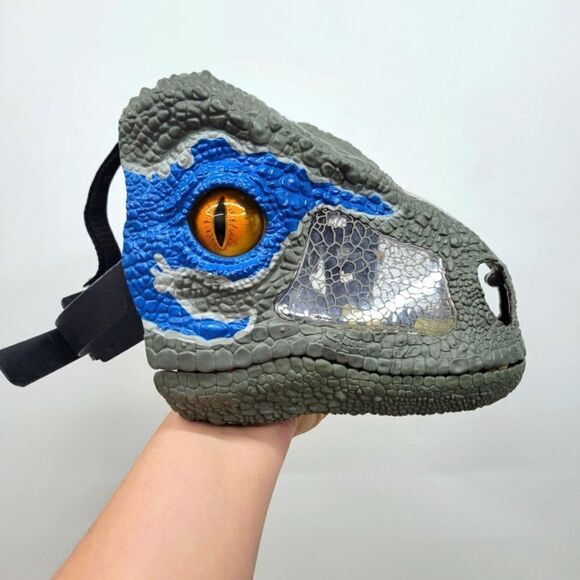 Costumes | Jurassic World Dinosaur Chomp N Roar Maskhelmet Velociraptor ...